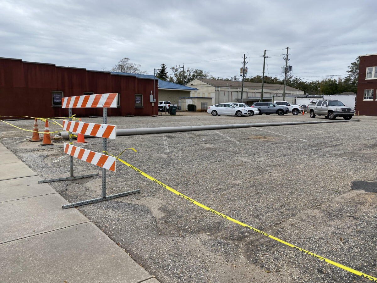 Foley flagpole taken down - City of Foley
