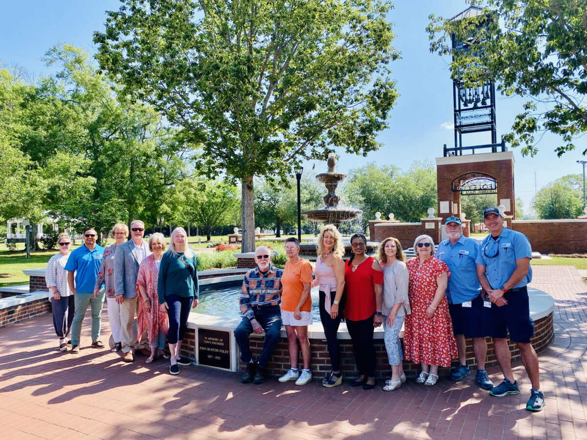 Foley dedicates memorial to founder - City of Foley