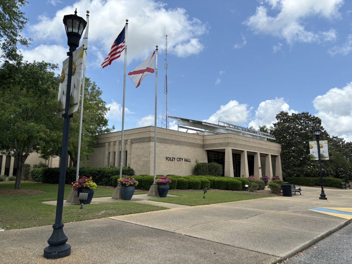 RV regulation changes on Foley City Council agenda - City of Foley